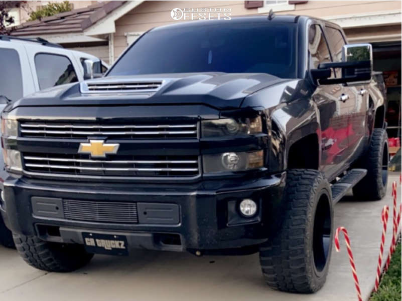 2014 Chevrolet Silverado 1500 with 22x12 -44 RBP 73r and 35/12.5R22 RBP ...