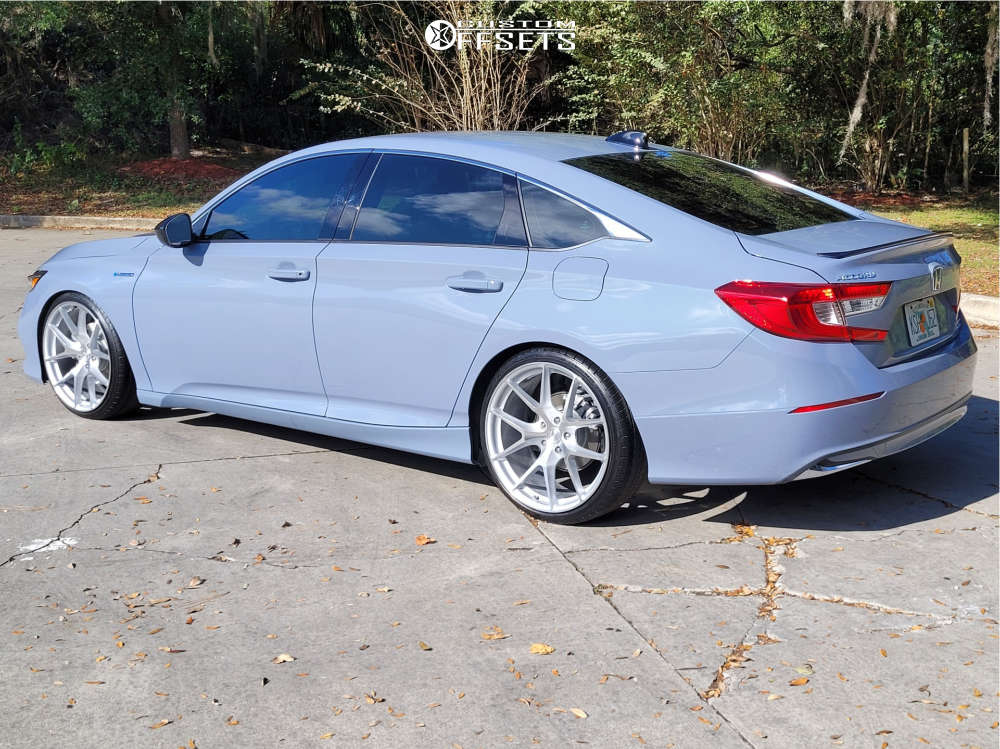 2022 Honda Accord with 20x9 30 Aodhan Aff7 and 225/35R20 Vercelli ...