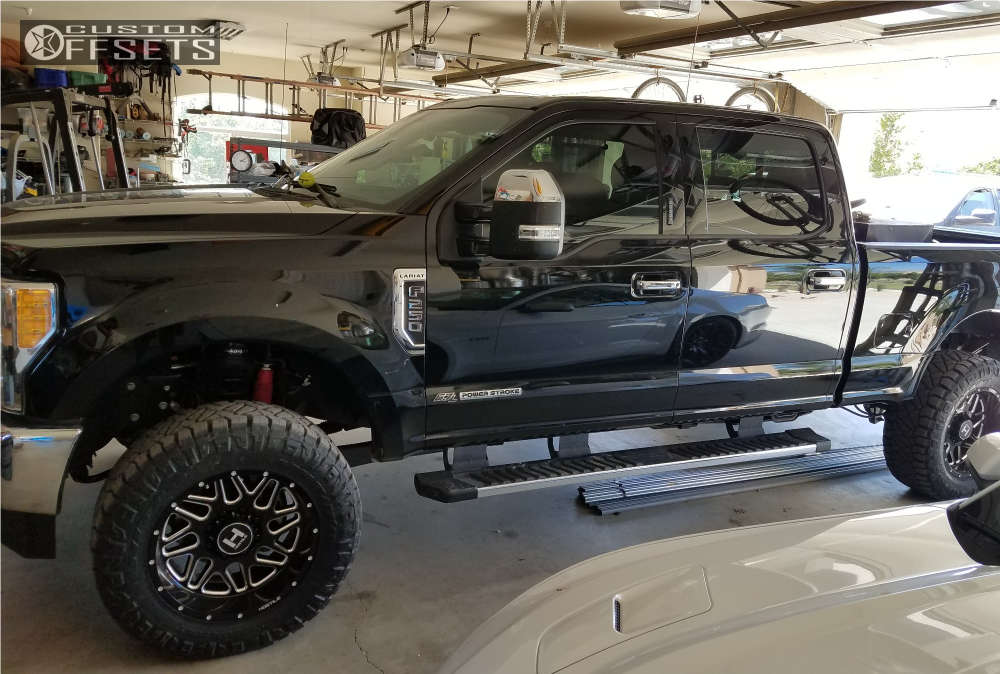 2017 Ford F-250 Super Duty with 20x10 -19 Hostile Sprocket and 35/12 ...