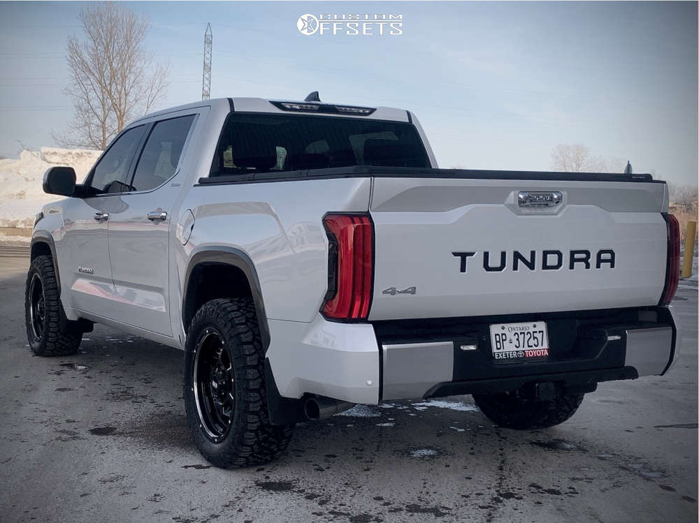 2022 Toyota Tundra with 20x9 15 Grid Gd14 and 305/55R20 Nitto Ridge ...