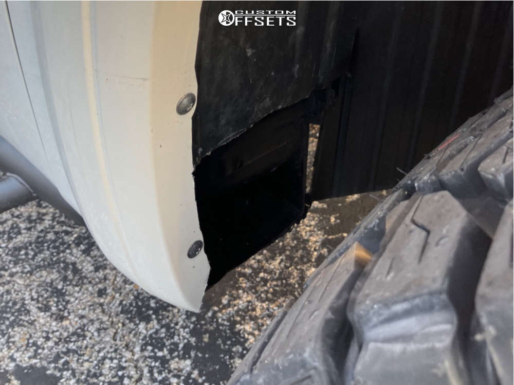 2018 Nissan Titan with 20x10 -19 Icon Alloys Compression and 33/12.5R20 ...