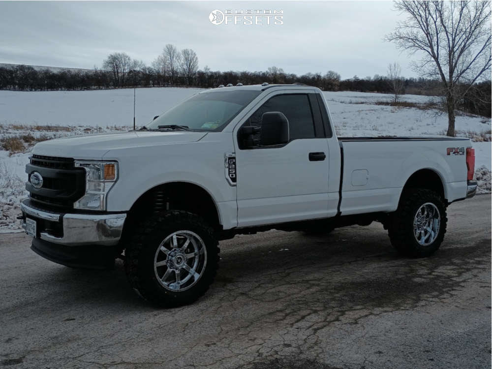 2022 Ford F-250 Super Duty with 20x10 -19 Gear Off-Road Pivot and 35/12 ...