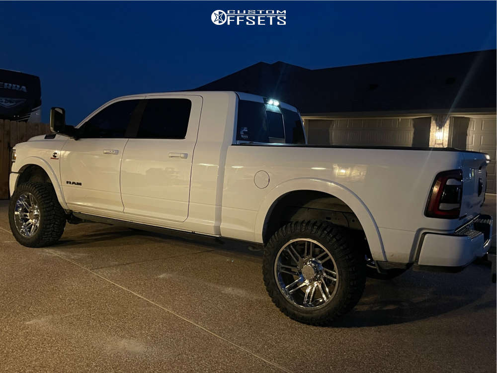 2021 Ram 2500 with 22x10 -25 ARKON OFF-ROAD Davinci and 35/12.5R22 ...