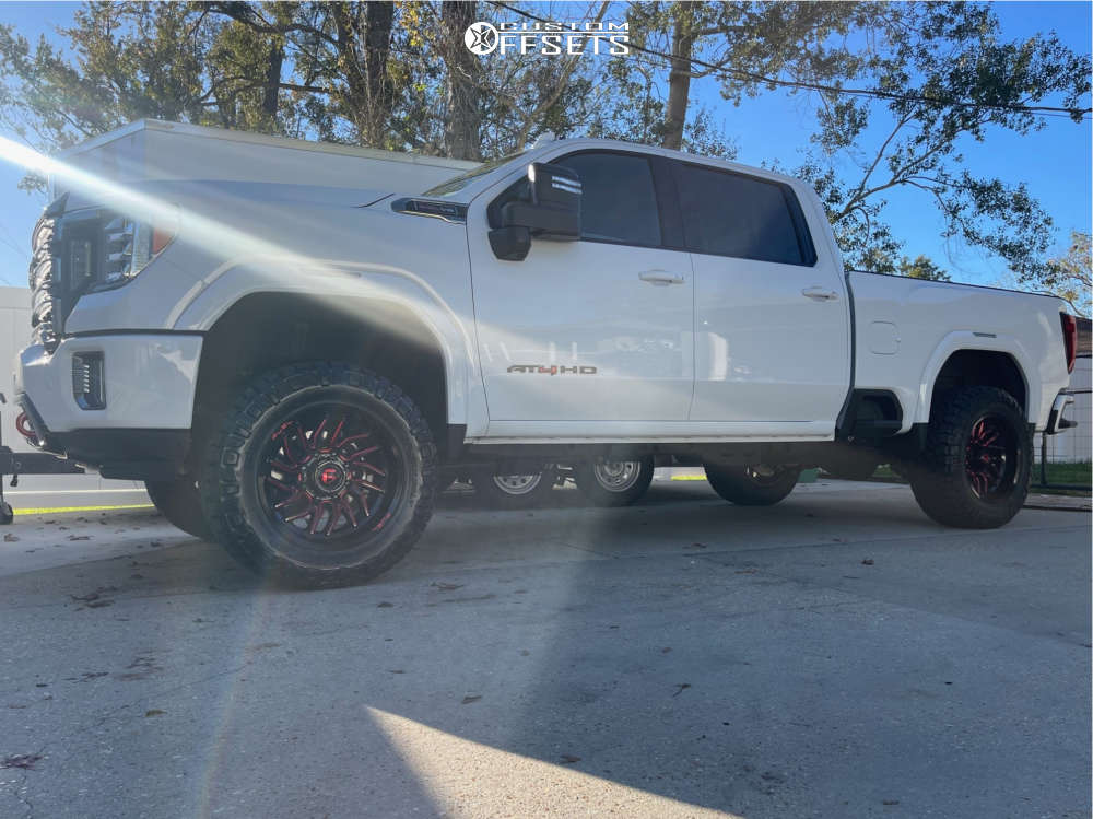 2022 GMC Sierra 2500 HD with 20x10 -18 Fuel Hurricane and 35/12.5R20 ...
