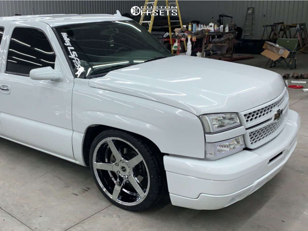 2006 Chevrolet Silverado 1500 with 22x9.5 24 Strada Perfetto and 265 ...