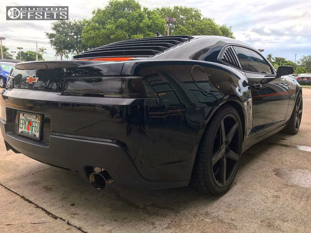 2015 Chevrolet Camaro with 20x8.5 35 KMC District and 245/40R20 Falken ...