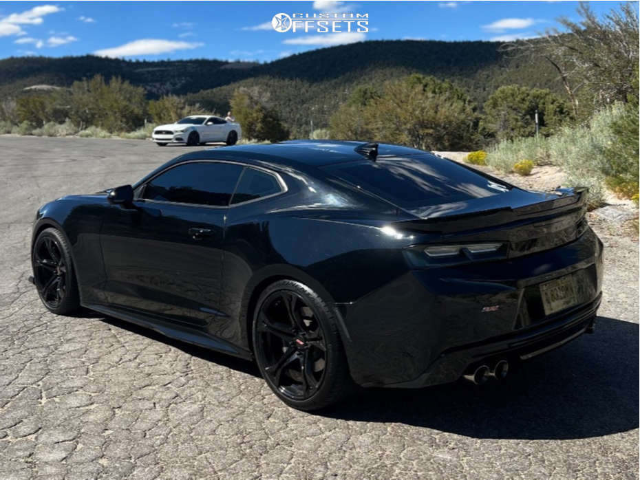 2016 Chevrolet Camaro with 20x10 23 MRR M017 and 285/30R20 Continental ...