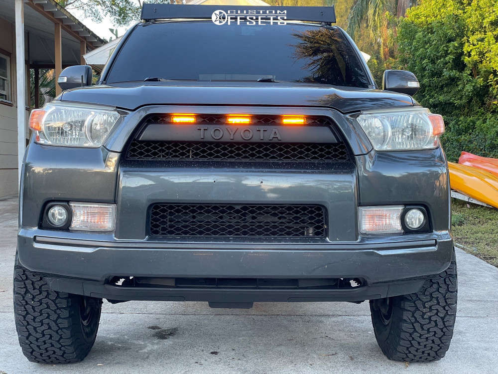 2011 Toyota 4Runner with 17x8.5 -12 RRW Rr7-h and 285/70R17 BFGoodrich ...
