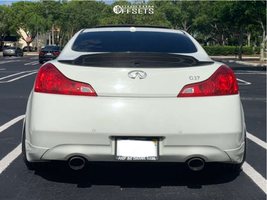 2012 INFINITI G37 with 19x9.5 15 Aodhan Ds08 and 245/35R19 Sumitomo Htr ...