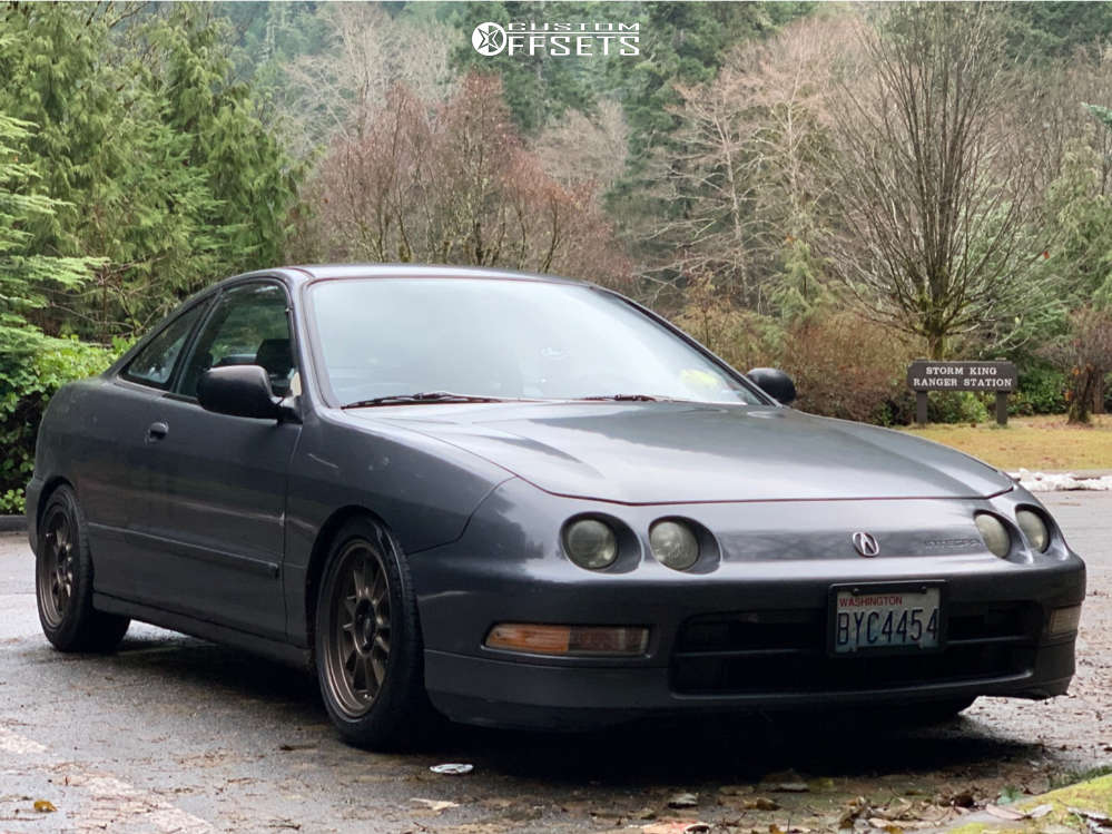 1994 Acura Integra with 15x7.5 35 Konig Hypergram and 195/50R15 Toyo ...
