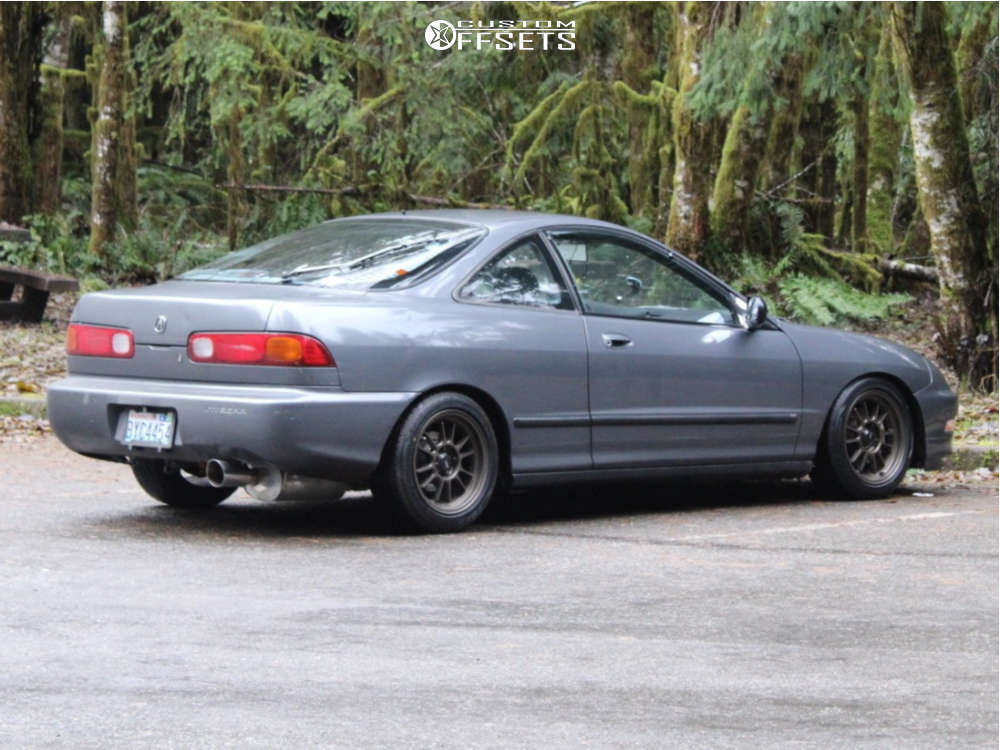 1994 Acura Integra with 15x7.5 35 Konig Hypergram and 195/50R15 Toyo ...