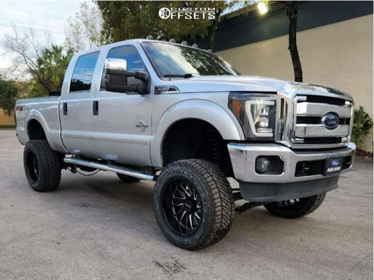 2013 Ford F-250 Super Duty with 22x12 -45 Tuff T2a and 37/13.5R22 ...