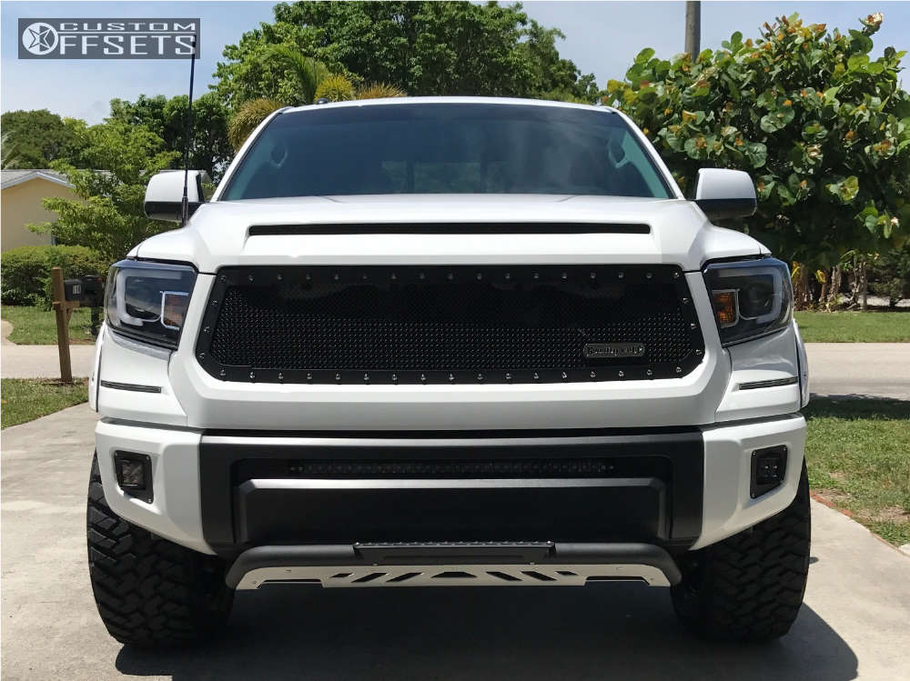 2016 Toyota Tundra with 20x9 20 Fuel Sledge and 33/12.5R20 Nitto Trail ...