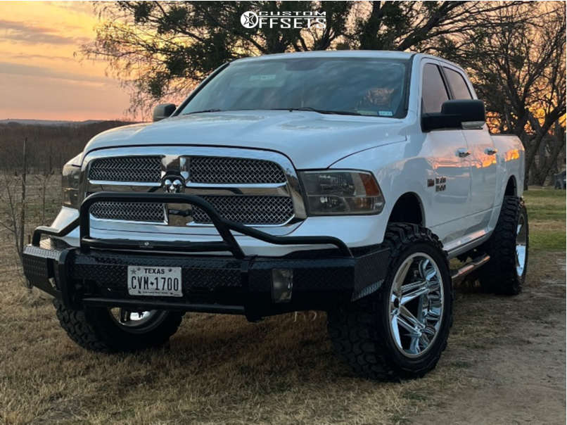 2013 Ram 1500 with 22x12 -51 Vision Razor and 37/13.5R22 Gladiator ...