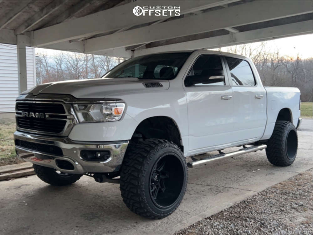 2019 Ram 1500 with 22x14 -76 Vision Spyder and 35/12.5R22 Federal Xplora MT and Suspension Lift ...