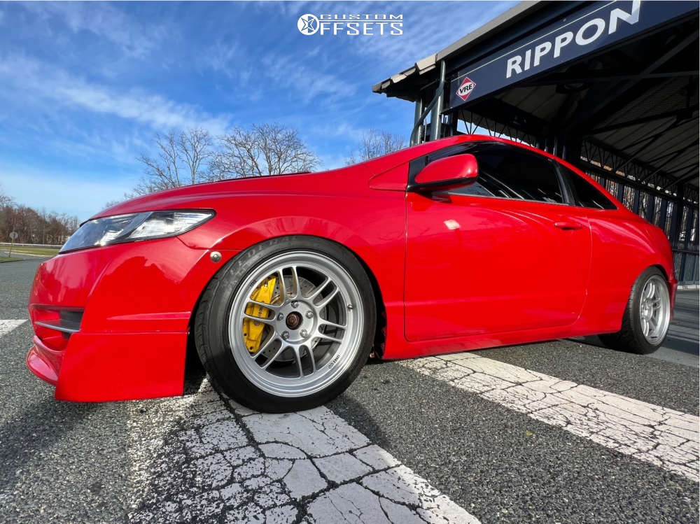 2006 Honda Civic with 17x9 35 Enkei Rpf1 and 225/45R17 Federal Ss595 and Coilovers | Custom Offsets