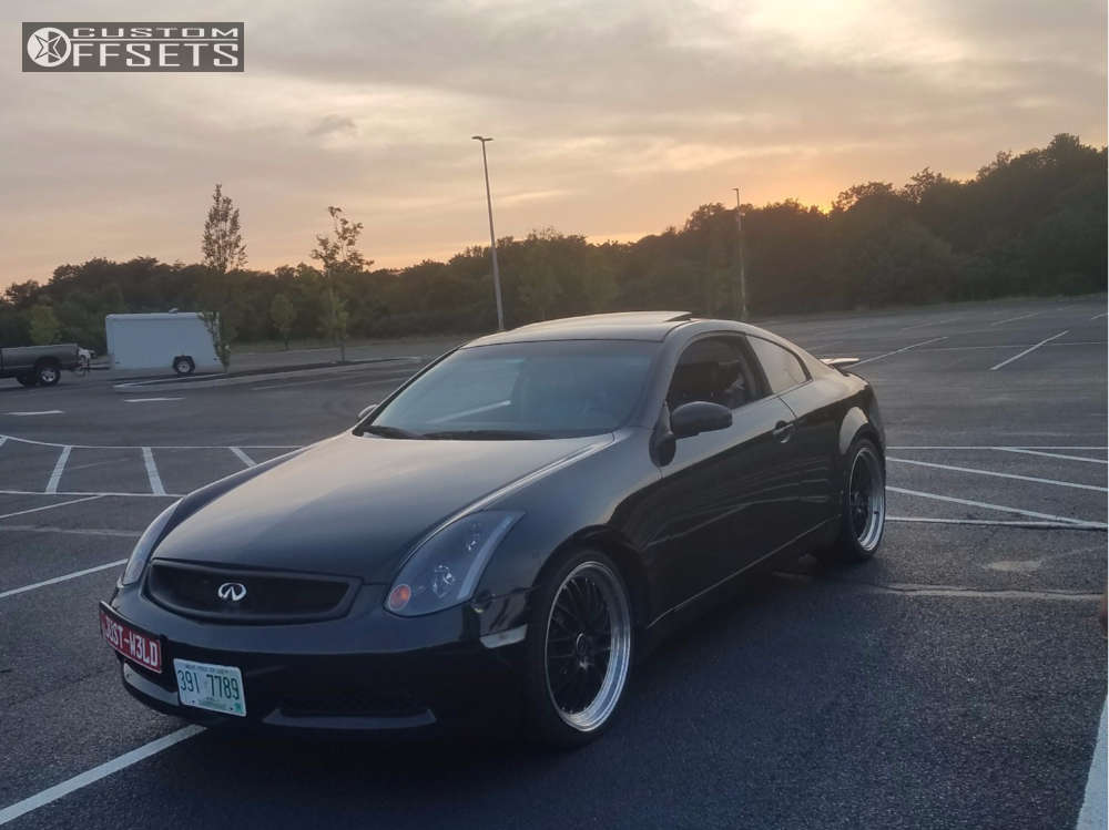 2004 Infiniti G35 Nearly Flush Stock | Custom Offsets