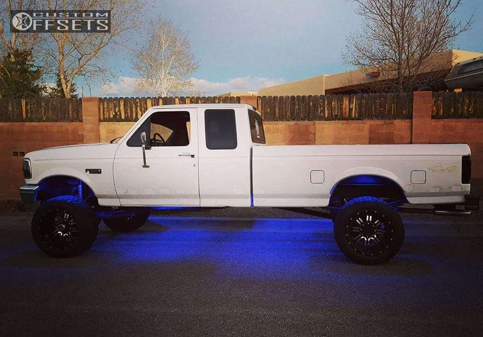 1995 Ford F-250 with 20x12 -44 TIS 535MB and 33/12.5R20 Ironman All ...