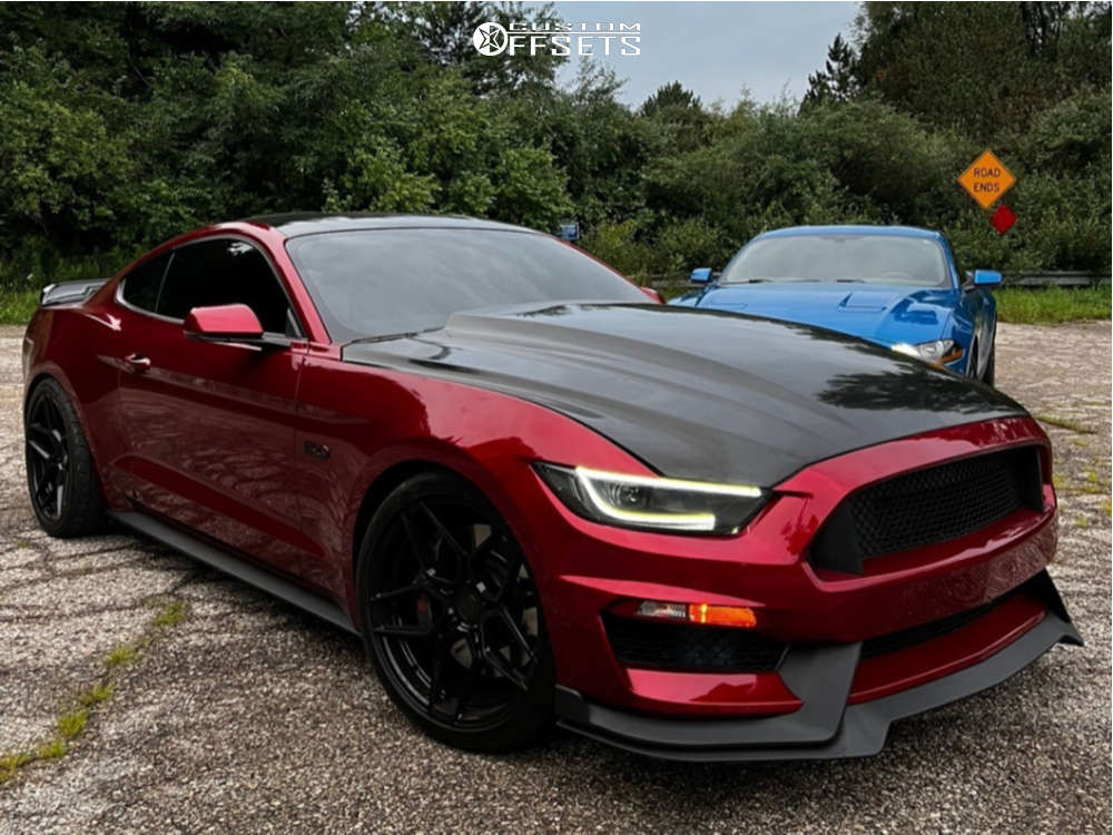 2015 Ford Mustang with 20x10 40 Rohana Rfx11 and 285/30R20 Nitto Nt555r ...