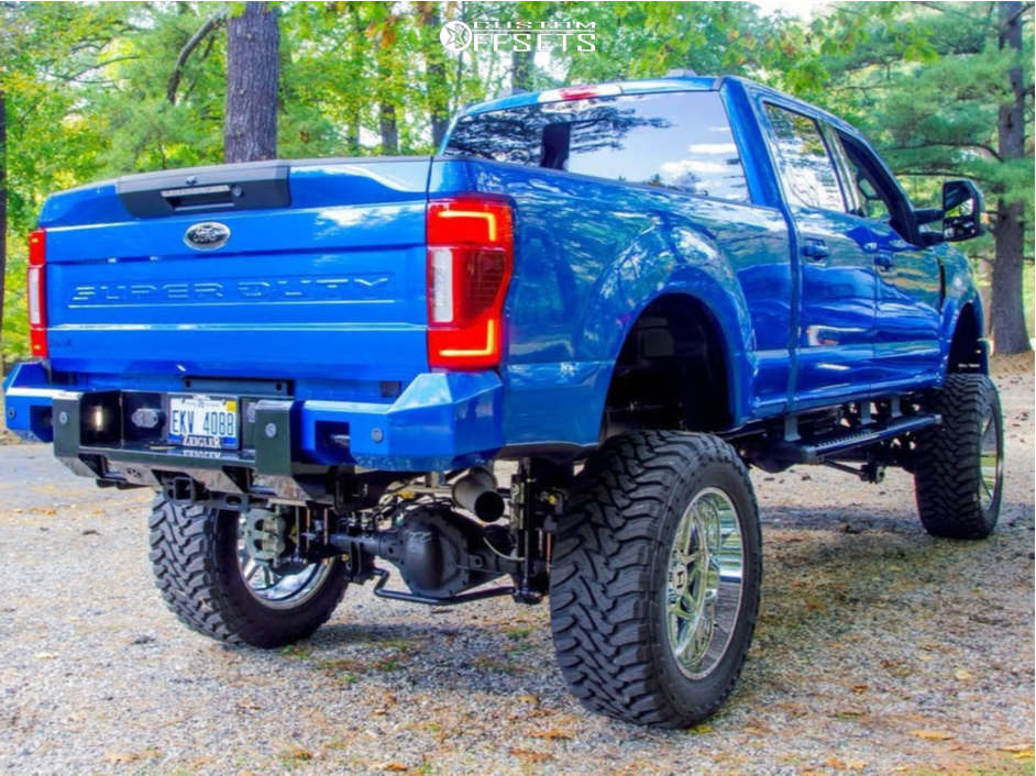 2021 Ford F-350 Super Duty with 24x12 -44 Hostile H108 and 40/15.5R24 ...