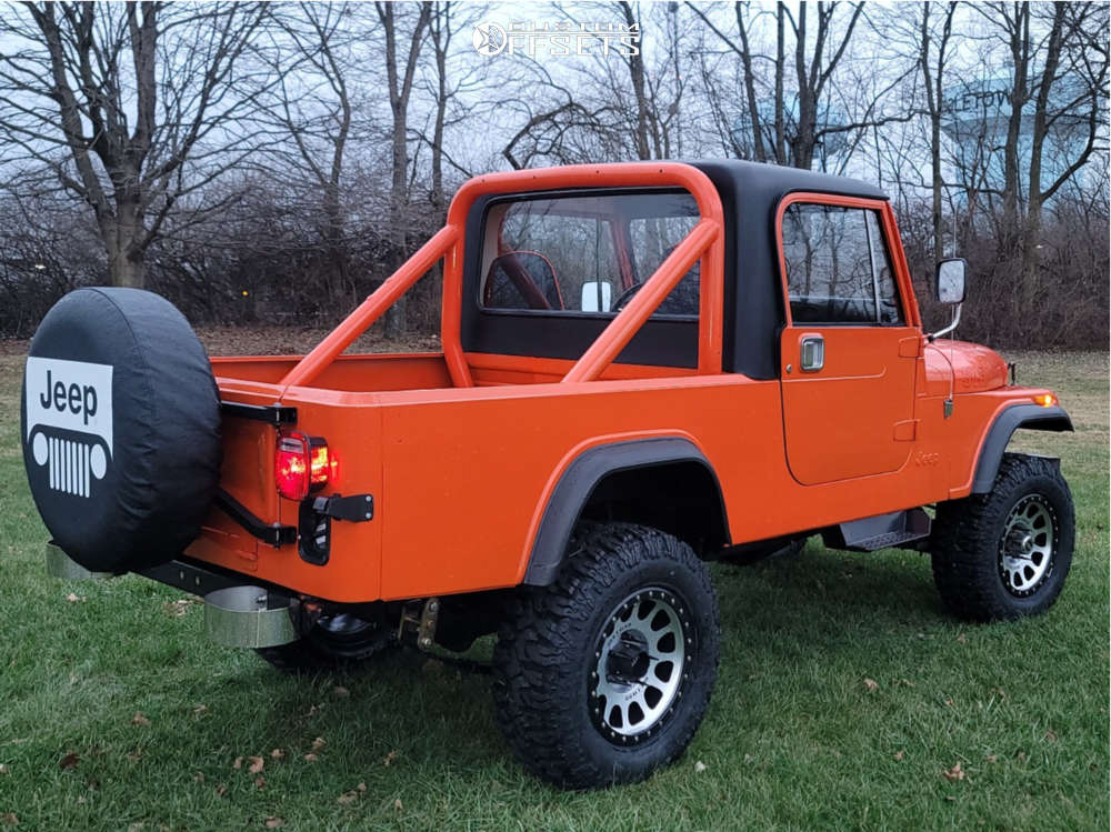 1982 Jeep Scrambler with 17x8.5 0 Method 305 and 265/70R17 Milestar ...