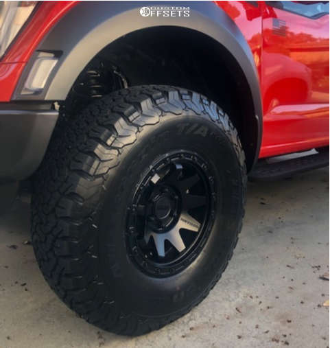 2022 Ford F-150 with 17x8.5 0 Method Mr317 and 37/12.5R17 BFGoodrich ...