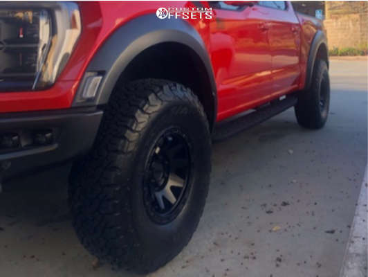 2022 Ford F-150 with 17x8.5 0 Method Mr317 and 37/12.5R17 BFGoodrich ...