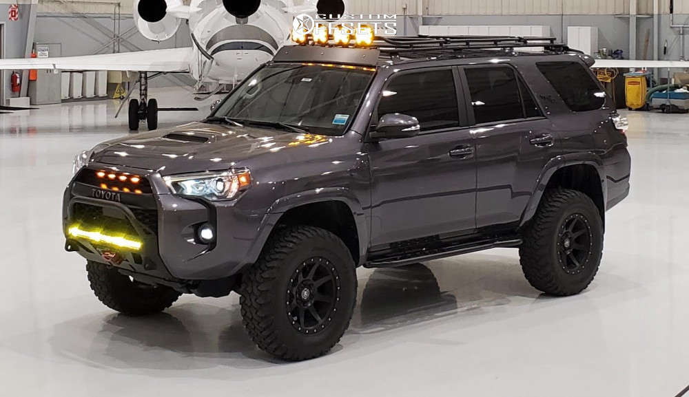 2021 Toyota 4Runner with 17x8.5 Icon Alloys Rebound and 285/70R17 ...