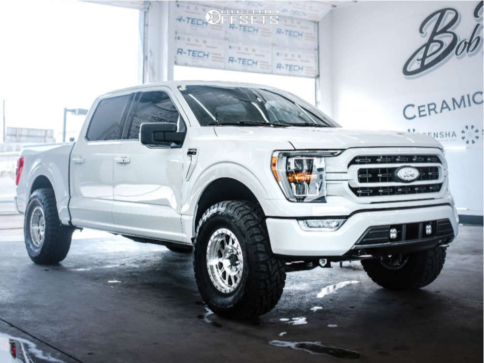 2021 Ford F-150 with 17x8.5 Method Double Standard and 35/12.5R17 Toyo ...