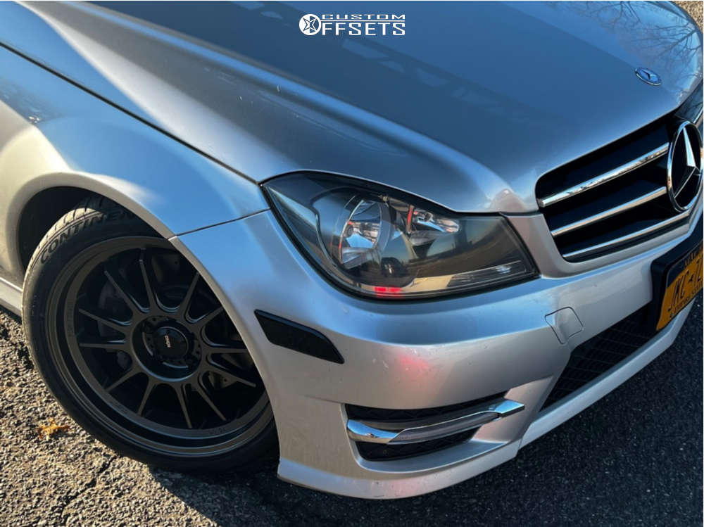 2014 Mercedes-Benz C300 with 18x8.5 43 Konig Hypergram and 225/45R18 ...