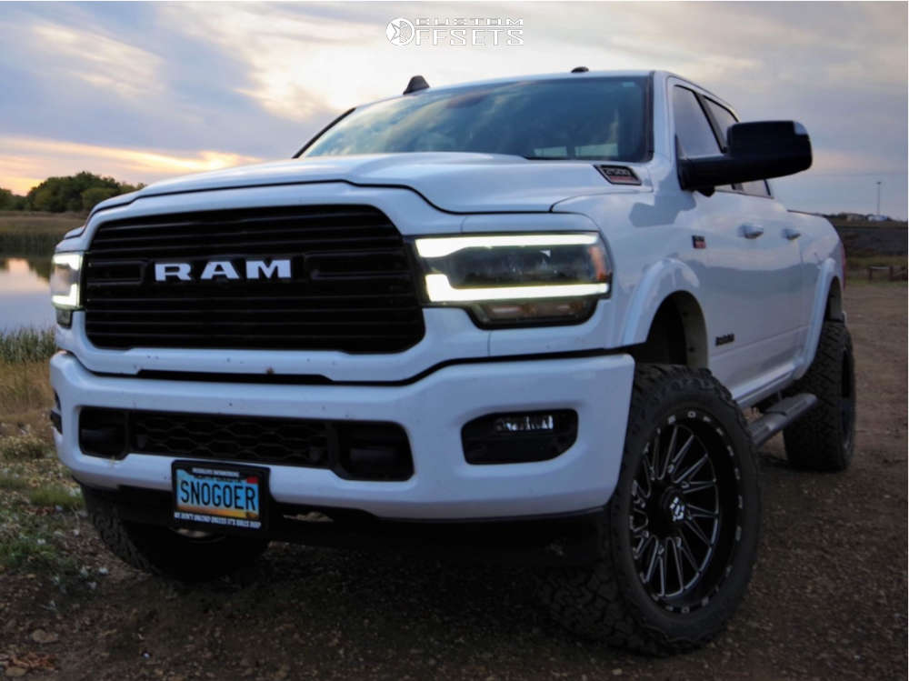 2019 Ram 2500 with 22x10 -19 TIS 547BM and 35/12.5R22 Venom Power Terra ...
