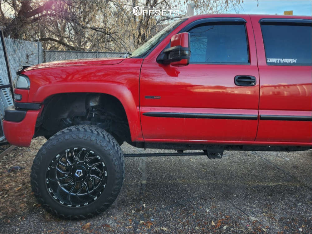 2003 GMC Sierra 2500 HD with 20x10 -24 TIS 544BM and 35/12.5R20 Atturo ...