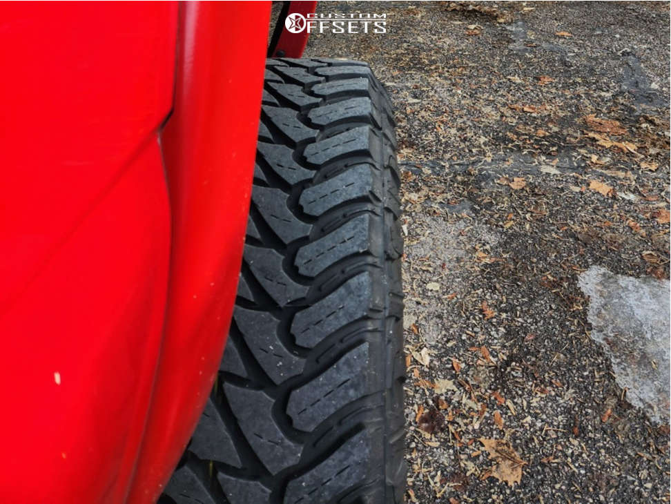 2003 GMC Sierra 2500 HD with 20x10 -24 TIS 544BM and 35/12.5R20 Atturo ...