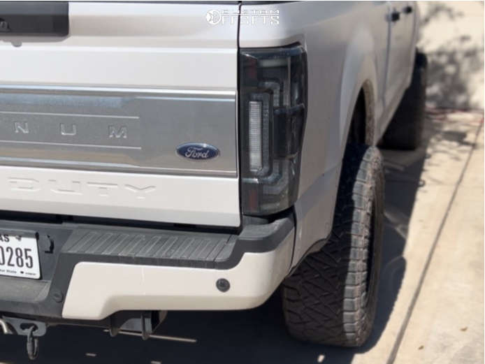 2017 Ford F-250 Super Duty with 20x10 -24 Method Nv and 35/12.5R20 ...