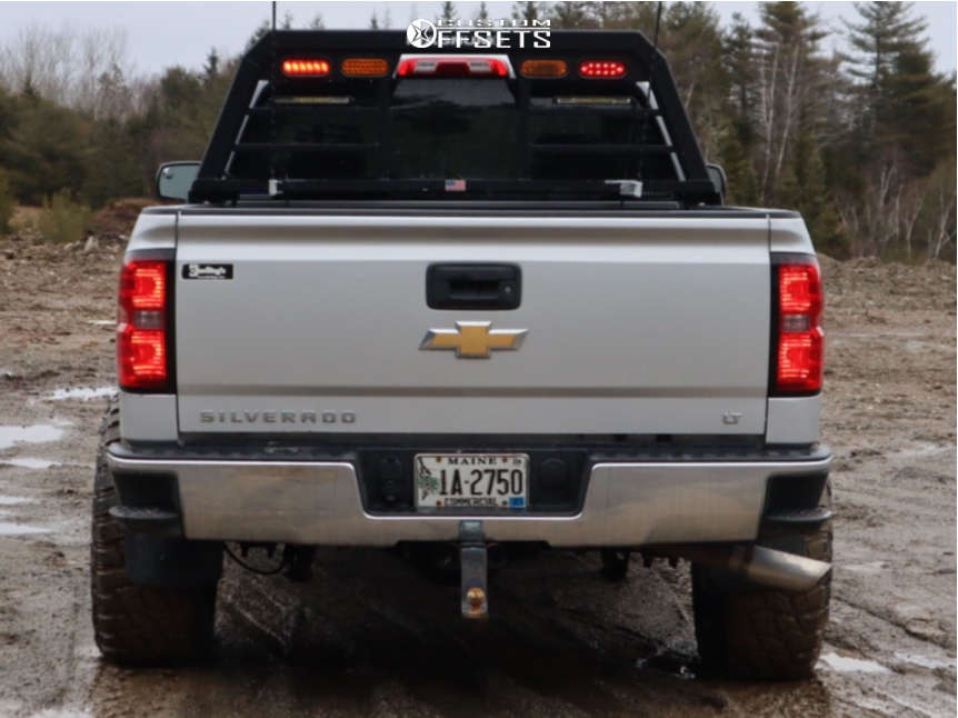 2016 Chevrolet Silverado 1500 with 20x12 -44 Fuel Maverick and 35/12 ...