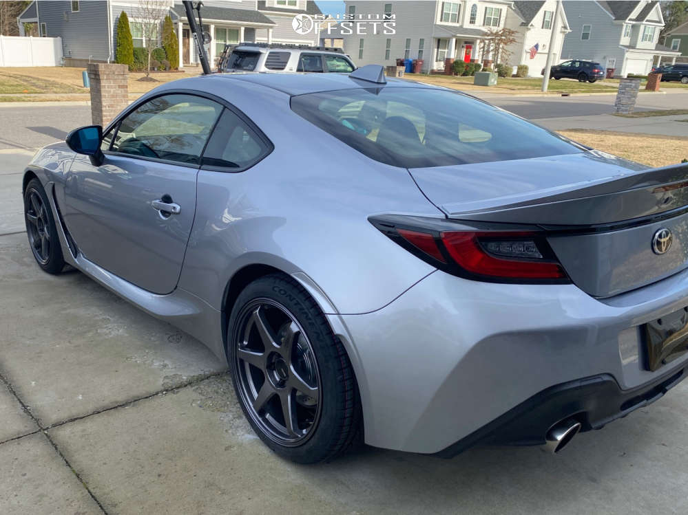 2022 Toyota GR86 with 18x8.5 45 Enkei T6r and 235/40R18 Continental ...