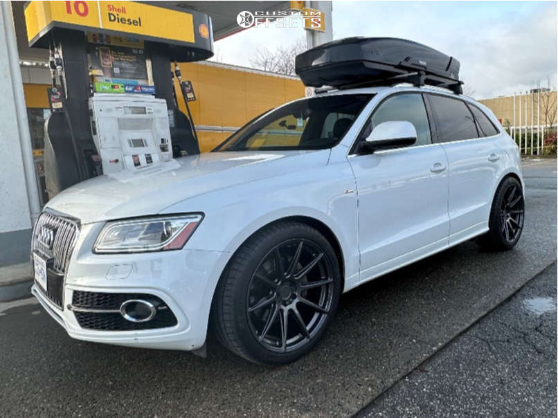 2014 Audi Q5 with 21x10.5 45 Niche Essen and 295/35R21 Michelin ...