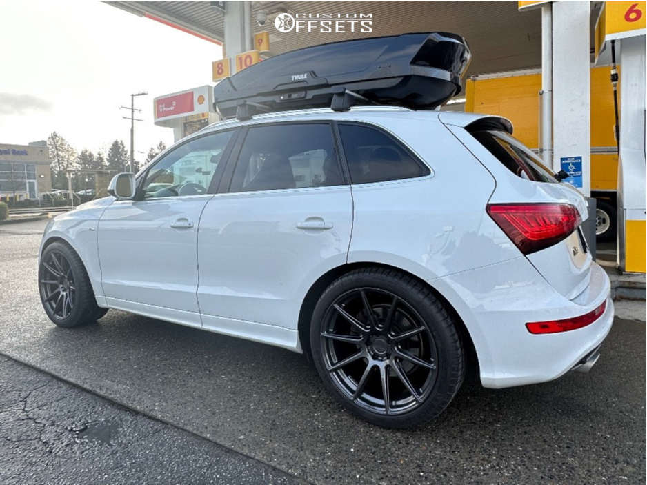 2014 Audi Q5 with 21x10.5 45 Niche Essen and 295/35R21 Michelin ...