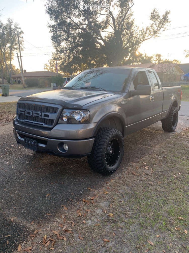 2006 Ford F-150 with 18x9 -12 TIS 549b and 33/12.5R18 Venom Power Terra ...