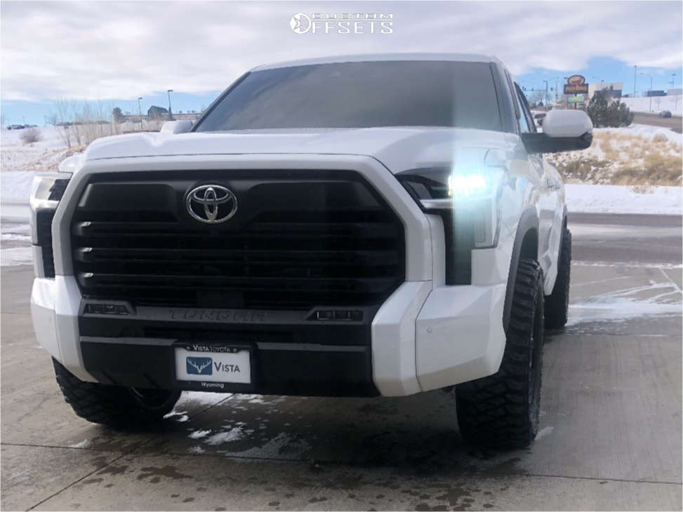 2023 Toyota Tundra with 20x9 12 Revenge Offroad Rv-206 and 295/60R20 ...