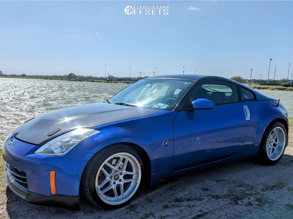 2007 Nissan 350Z with 18x9.5 22 ESR Cs15 and 245/35R18 Firestone ...