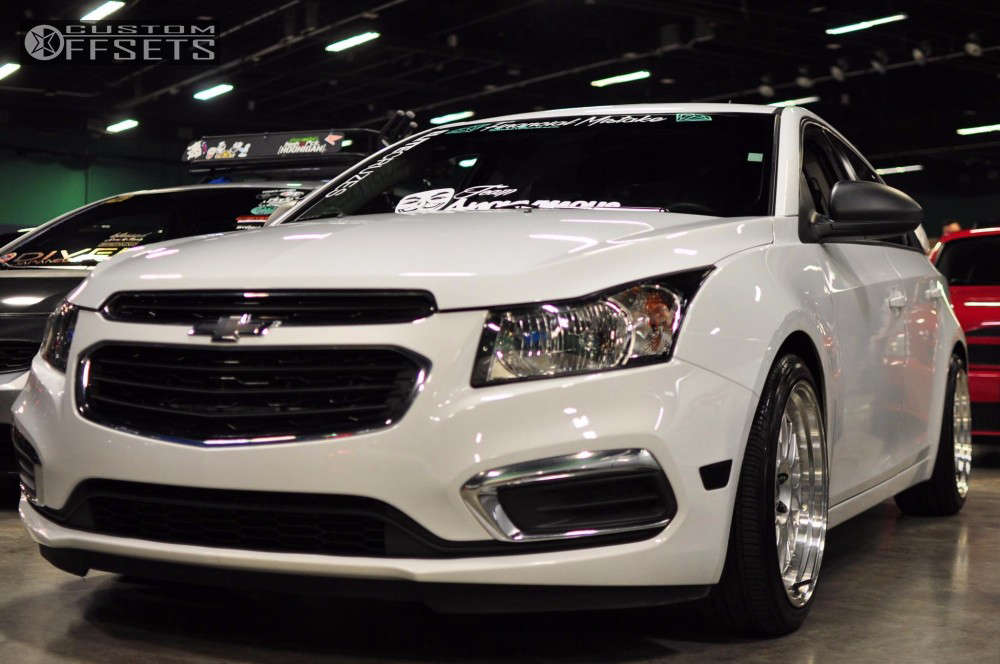 2015 Chevrolet Cruze with 18x9 30 ESR Sr01 and 225/40R18 Federal ...
