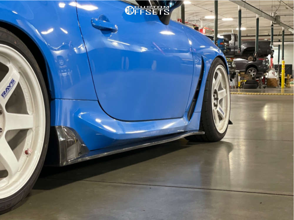 2022 Toyota GR86 with 18x9.5 40 Volk Te37sl and 255/35R18 Yokohama ...