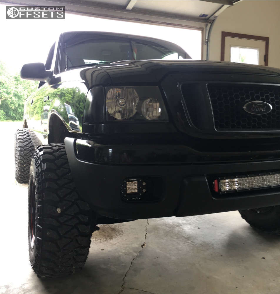 2004 Ford Ranger with 15x10 -88 Aero 50 Series and 31/10.5R15 Mickey ...