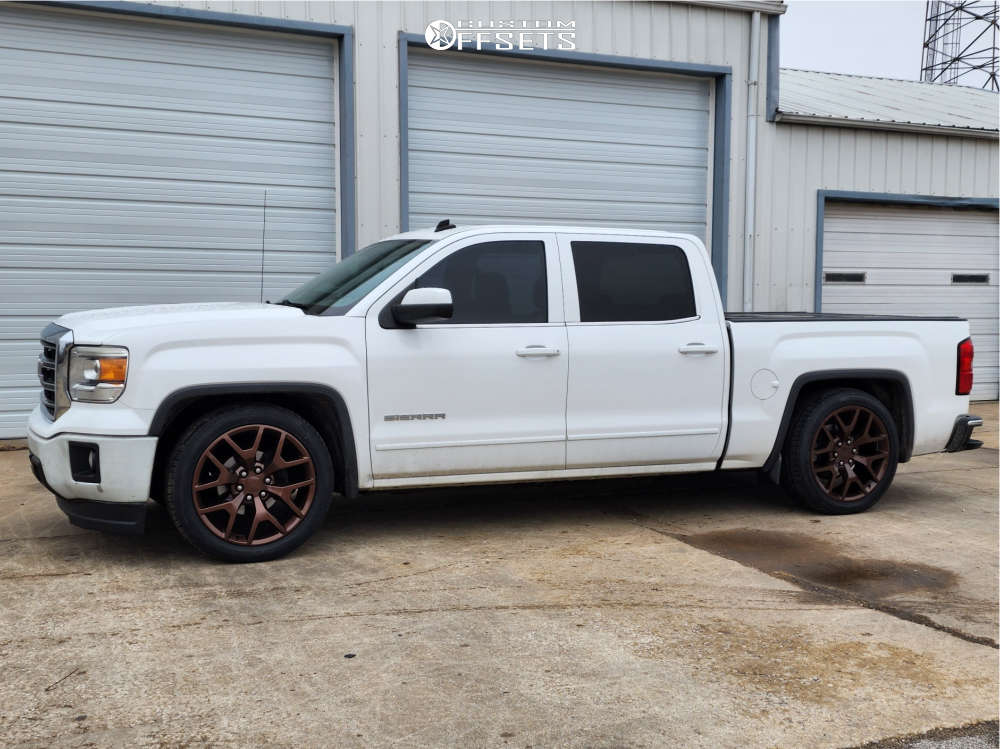 2014 GMC Sierra 1500 with 22x9 32 Rev Replicas 586 and 275/45R22 Kumho ...
