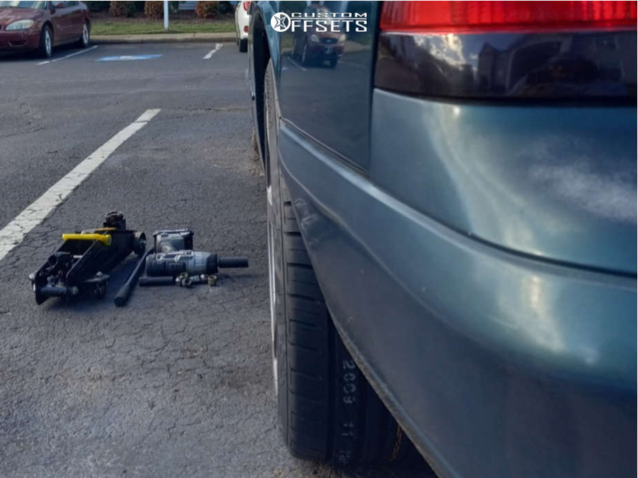 1995 Ford Thunderbird with 18x8.5 40 Option Lab R555 and 245/45R18 ...
