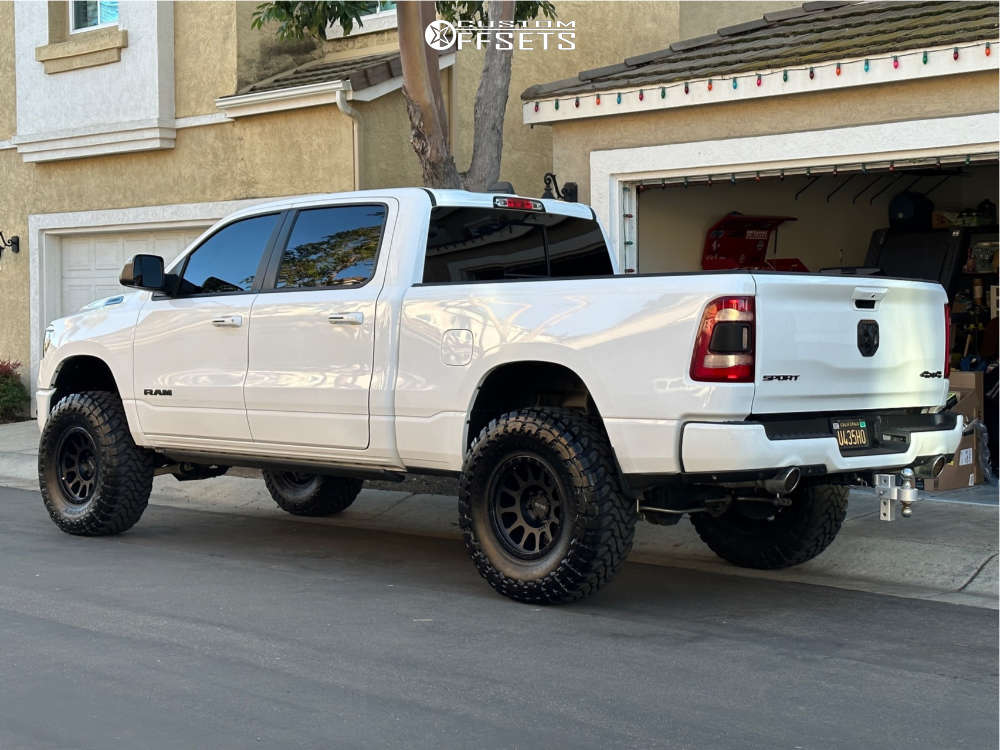 2019 Ram 1500 with 18x9 -12 Method MR305 and 37/13.5R18 Toyo Tires Open ...