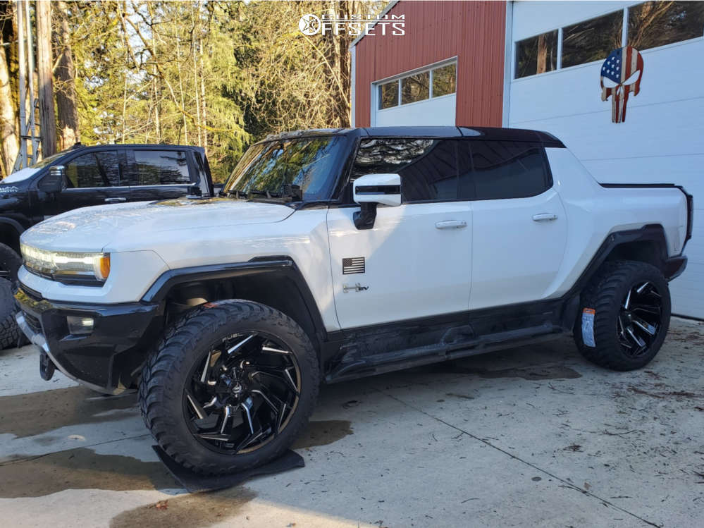 2022 GMC Hummer EV with 24x12 -44 Fuel Reaction and 37/13.5R24 AMP Mud ...