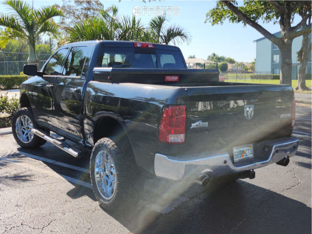 2010 Dodge Ram 1500 with 20x12 -51 Vision Spyder and 33/12.5R20 Toyo ...