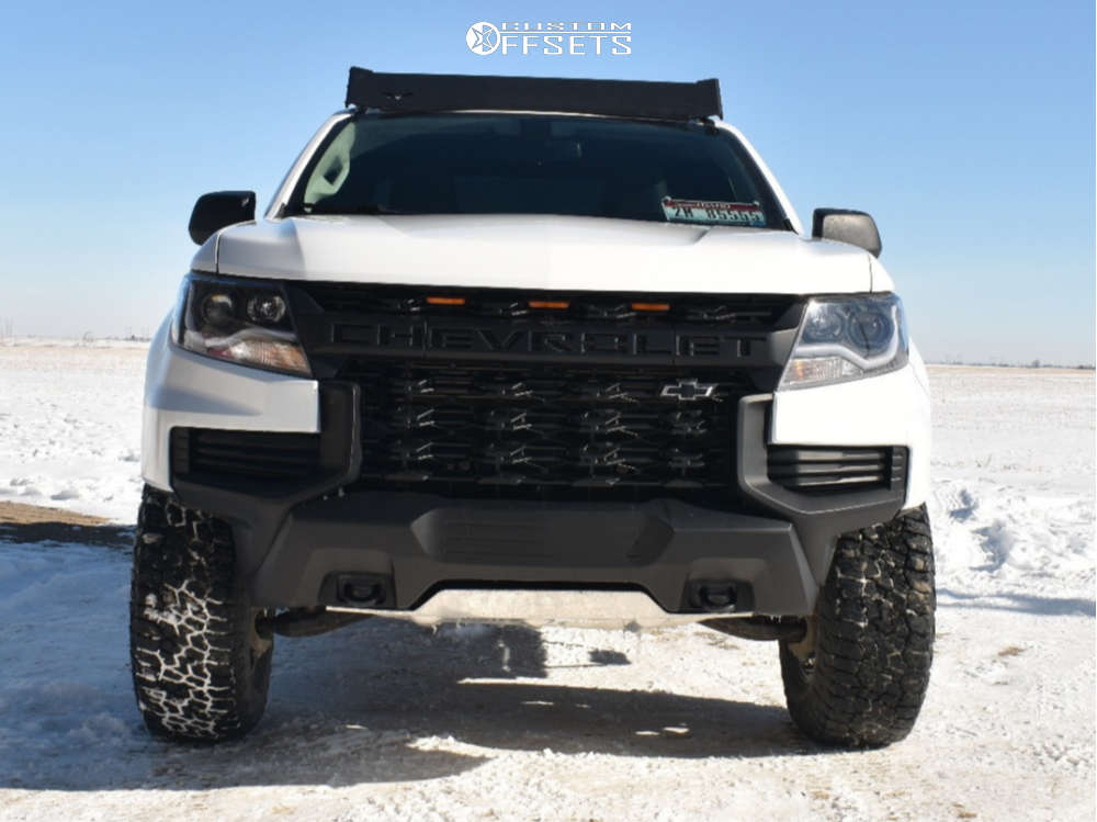 2016 Chevrolet Colorado with 17x8.5 Icon Alloys Vector 6 and 265/70R17 ...